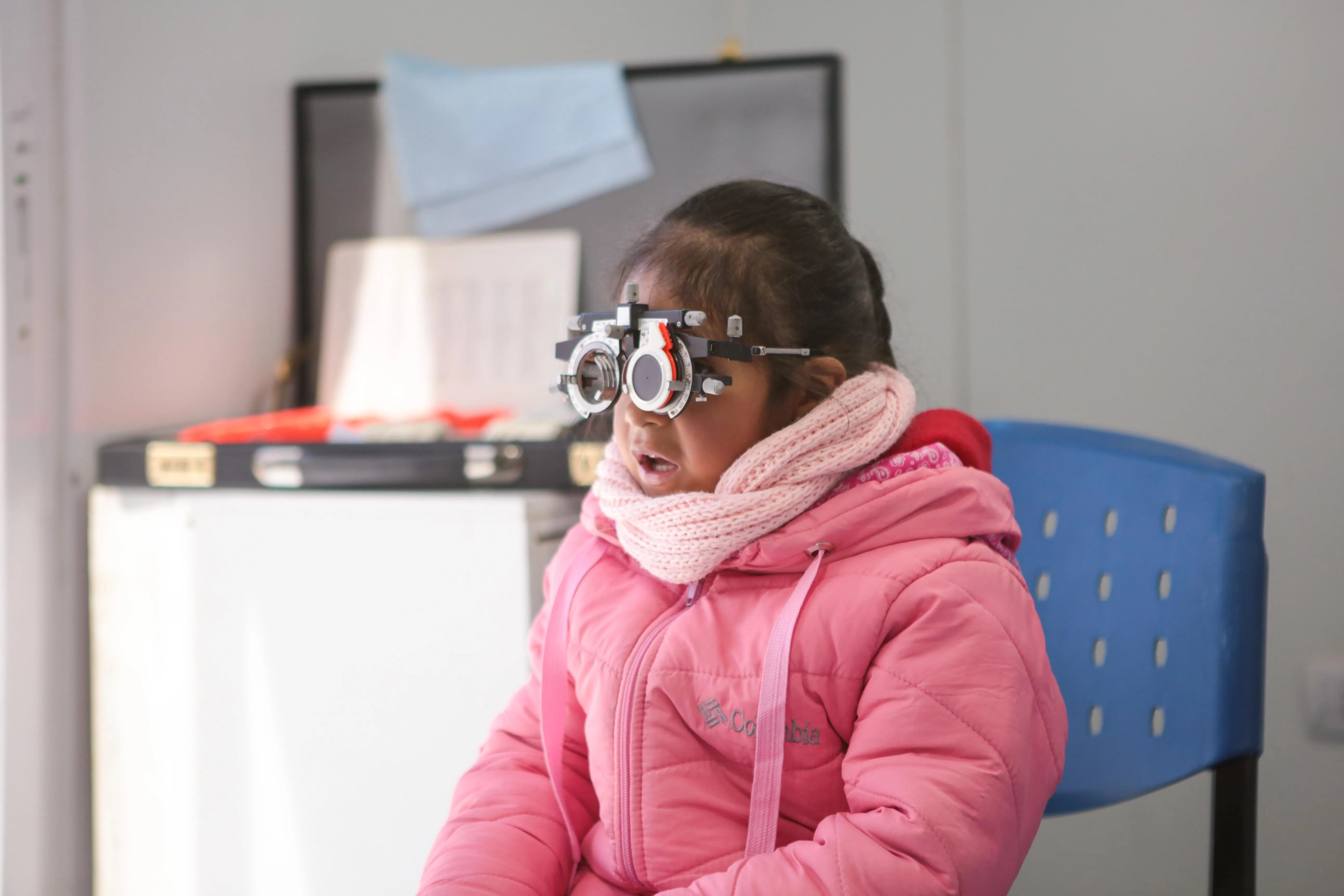 Mirarnos: Más de 3700 controles visuales y más de 1300 anteojos ...